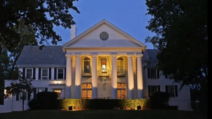 18 Of The Biggest And Best Fraternity Houses In The Country - TFM