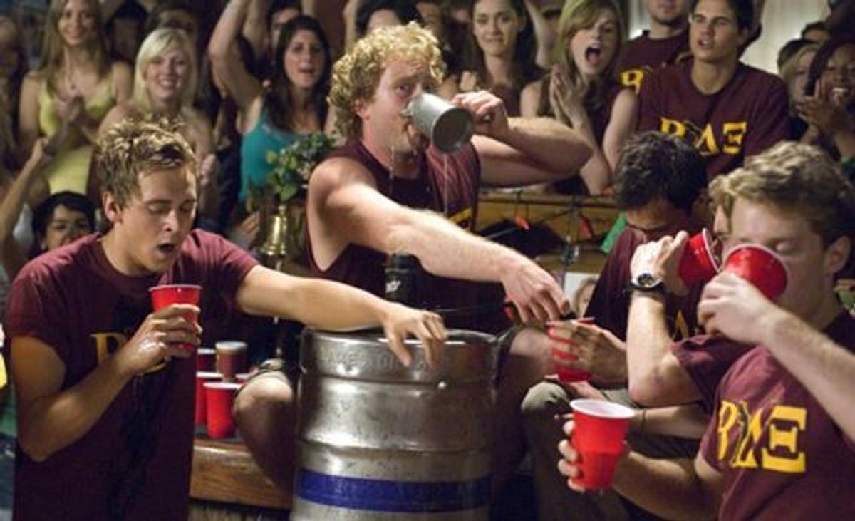 The 7 Types of Guys Who Will Live on Your Floor Freshman Year - TFM