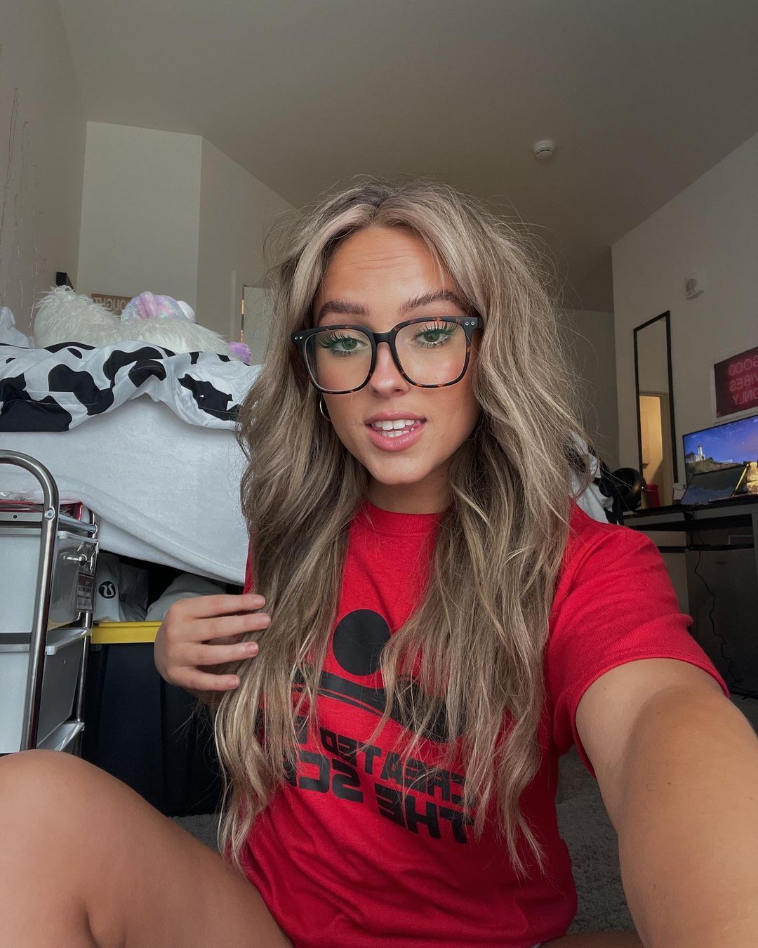 Hottest College Athlete Of The Week: Mady Aulbach - TFM