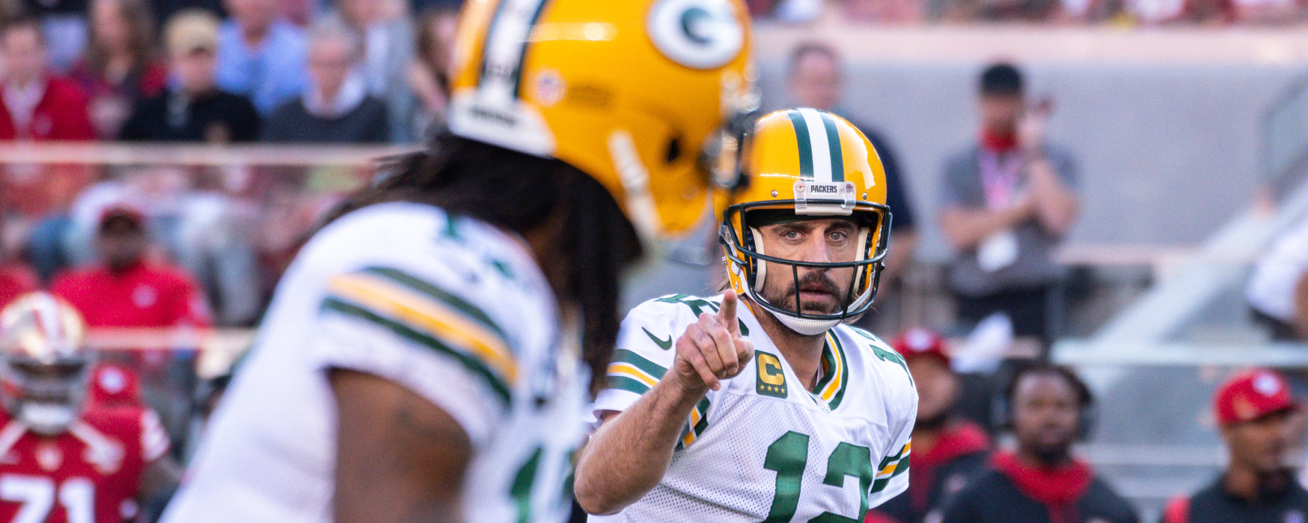 Packers Approach Defining Insanity By Running It Back With Rodgers ...