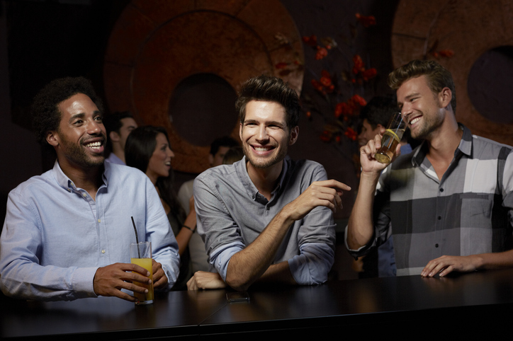 Four Dudes In Every Bar - TFM